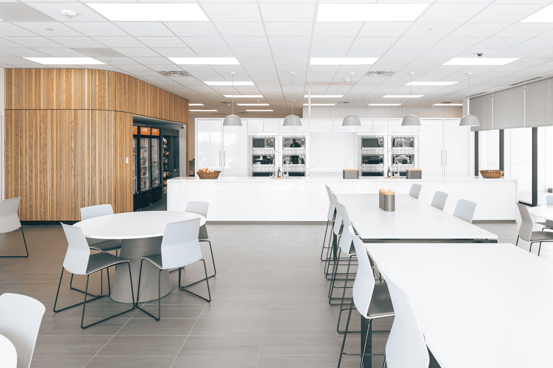 DSV's First US Facility: A Grand Entrance and Open Floor Plan in ...