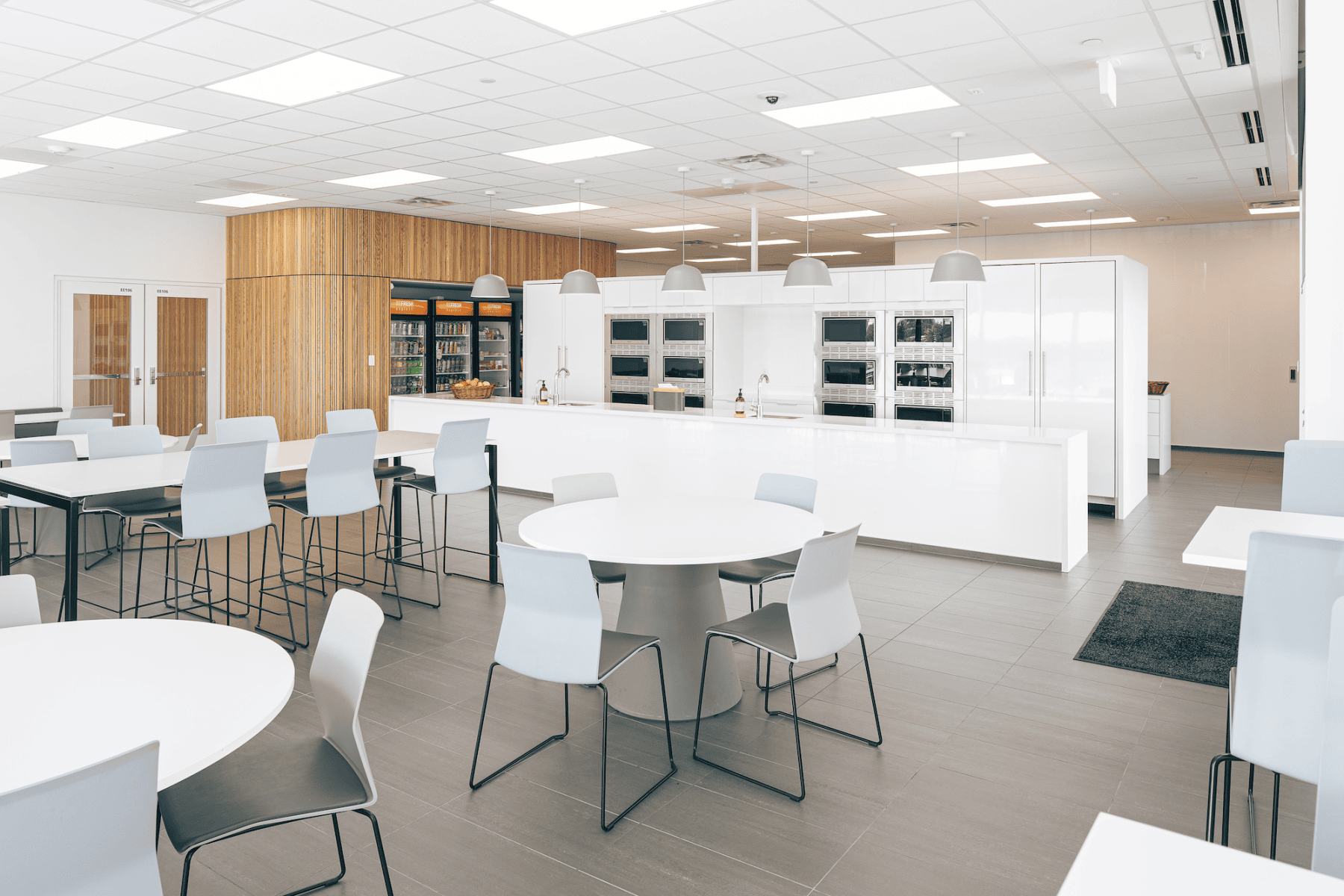 DSV's First US Facility: A Grand Entrance and Open Floor Plan in ...
